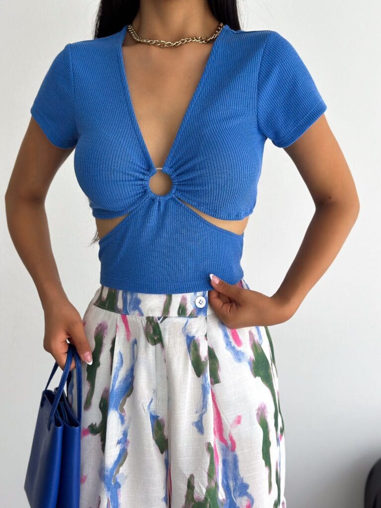 Circle Charm Cotton Blue Top - UNBOX Basics